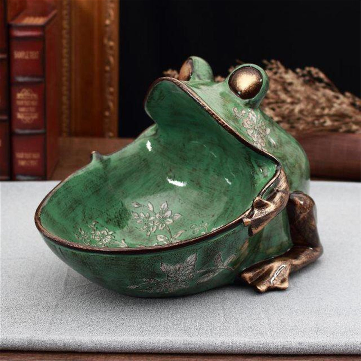 Vintage Embossed Frog Storage Box Sculpture Sundry Container Statue De ...
